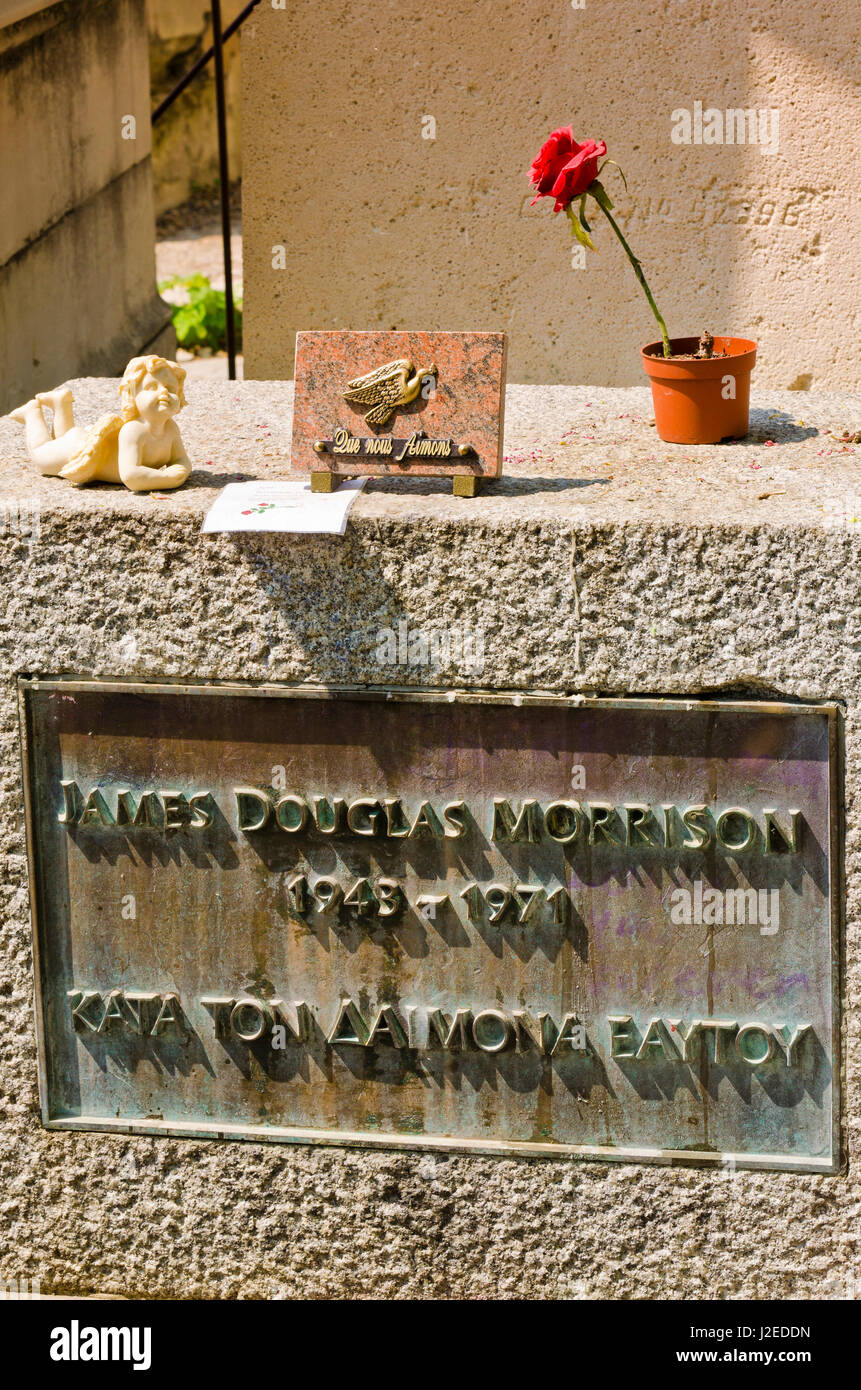 Jim Morrison Grab (US-amerikanische Rock-Band The Doors) am Friedhof ...