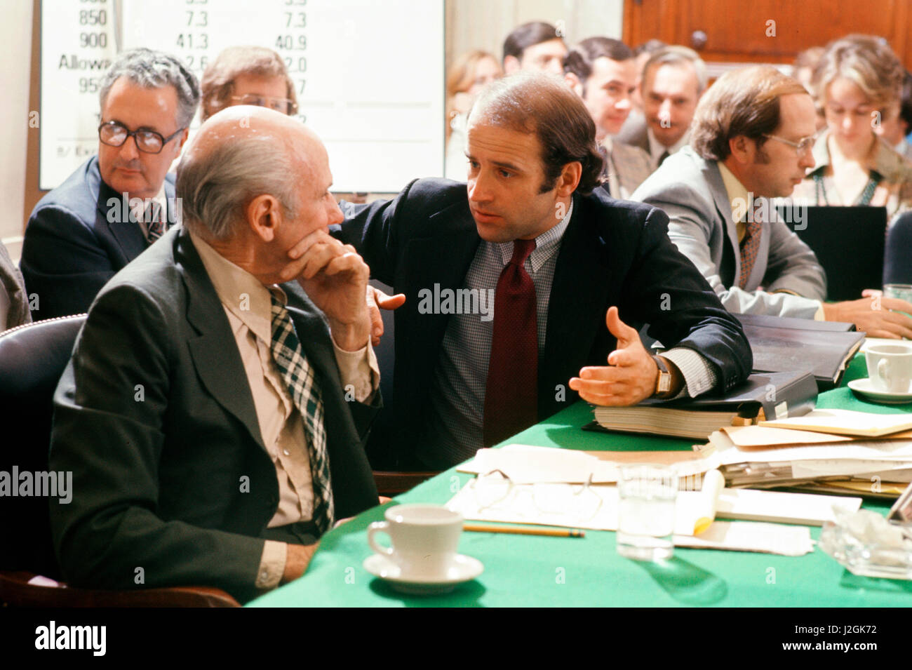 Senator alan cranston -Fotos und -Bildmaterial in hoher Auflösung – Alamy