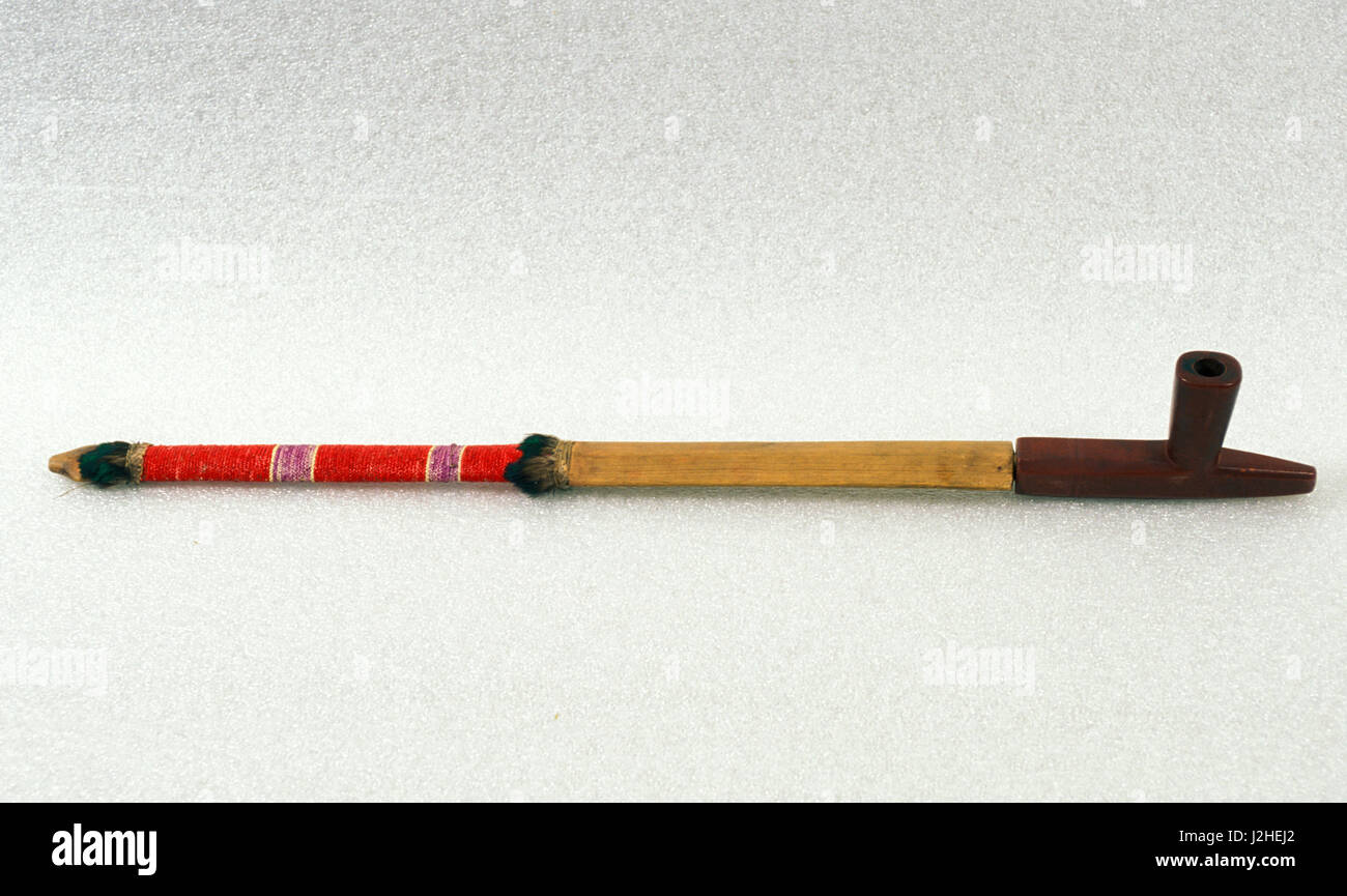 Peace pipe -Fotos und -Bildmaterial in hoher Auflösung – Alamy