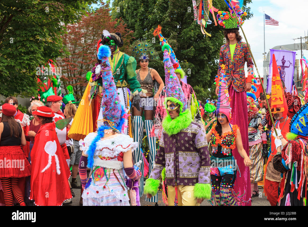 Annual fremont solstice parade -Fotos und -Bildmaterial in hoher ...
