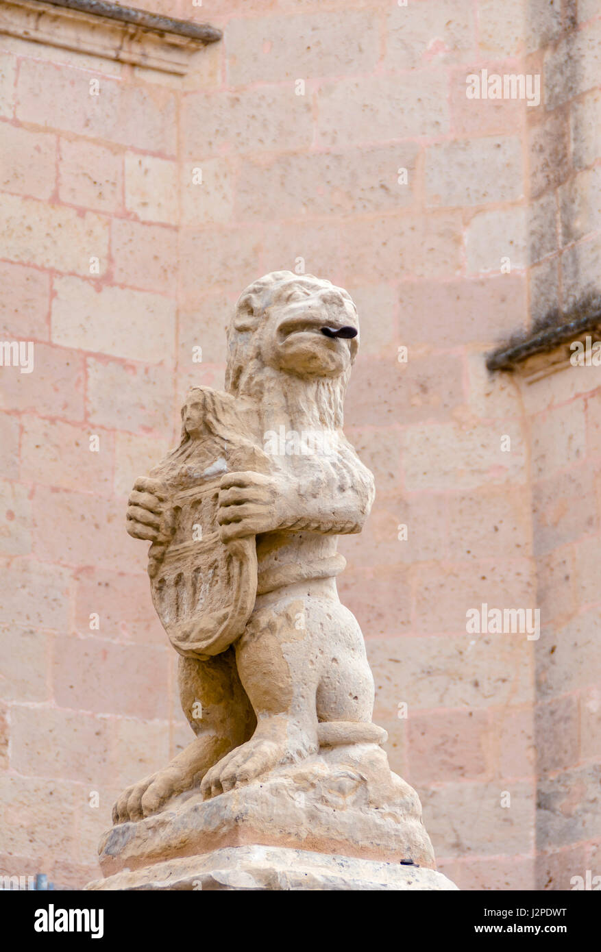 León y Escudo de Segovia de la Catedral de Segovia, Castilla León ...