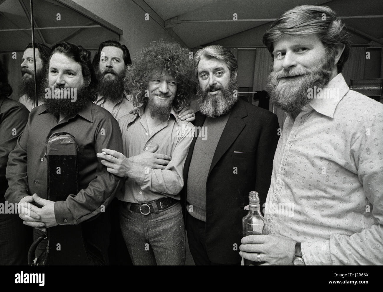 DUBLINERS Irish Folk Music Groupe 1973 nach Konzert in Stockholm ...
