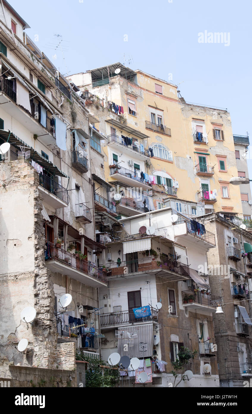 Naples poverty -Fotos und -Bildmaterial in hoher Auflösung – Alamy