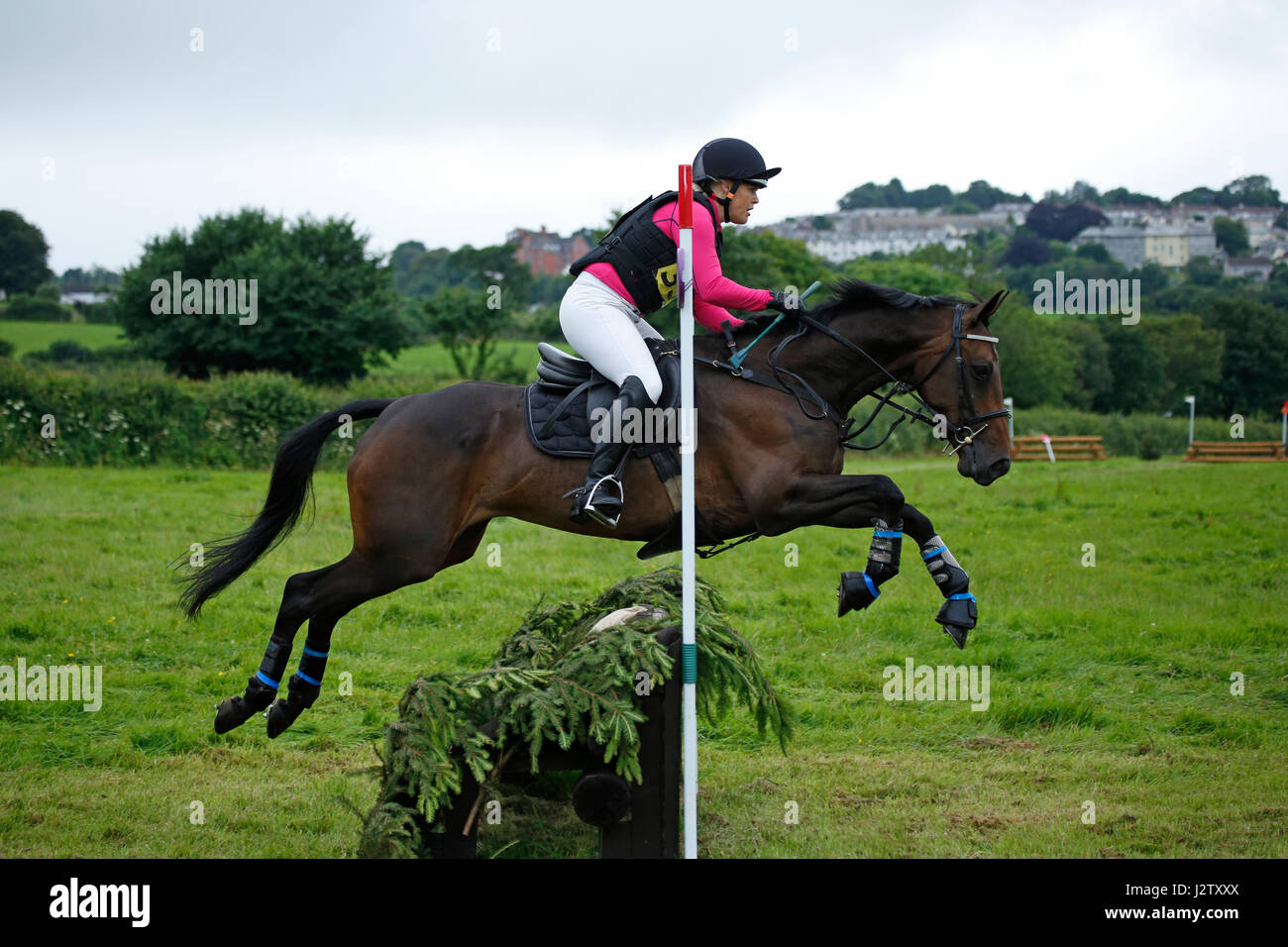 Competing competition -Fotos und -Bildmaterial in hoher Auflösung – Alamy