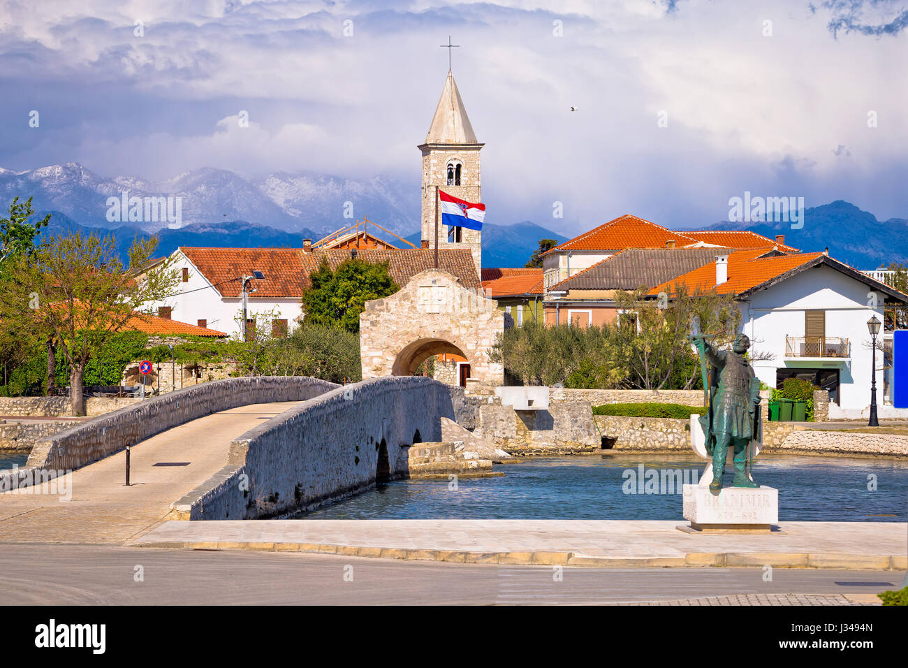 Stadt nin -Fotos und -Bildmaterial in hoher Auflösung – Alamy