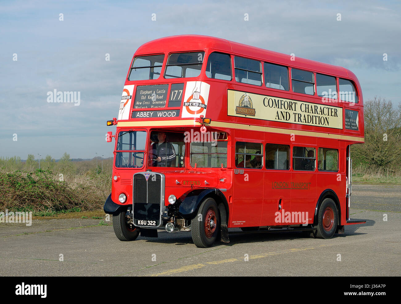 Aec rt bus -Fotos und -Bildmaterial in hoher Auflösung – Alamy