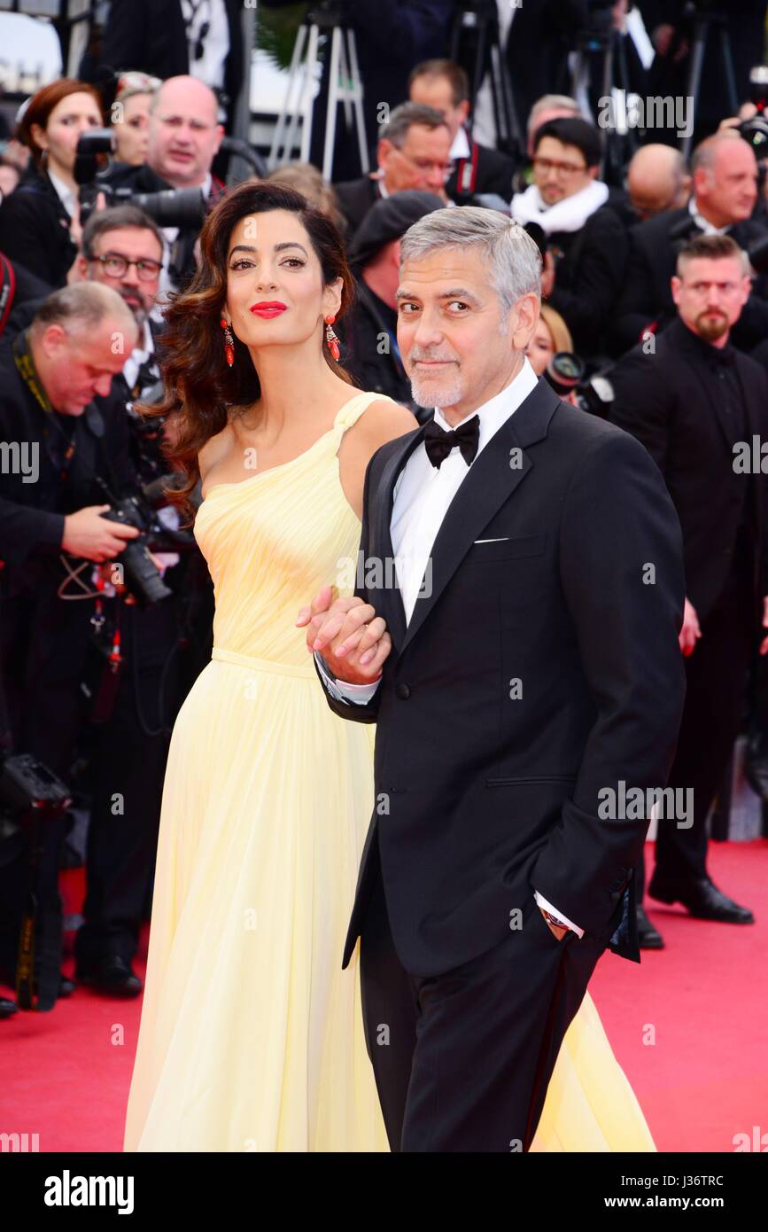 George Clooney mit Frau Amal Ankunft auf dem roten Teppich für den Film ...