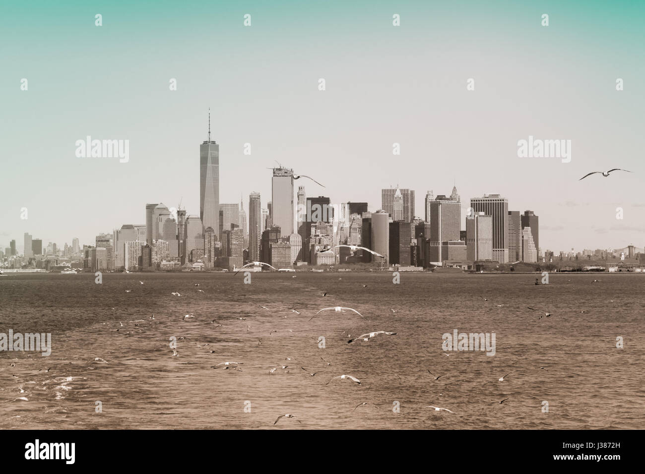 Staten island ferry black and white -Fotos und -Bildmaterial in hoher ...