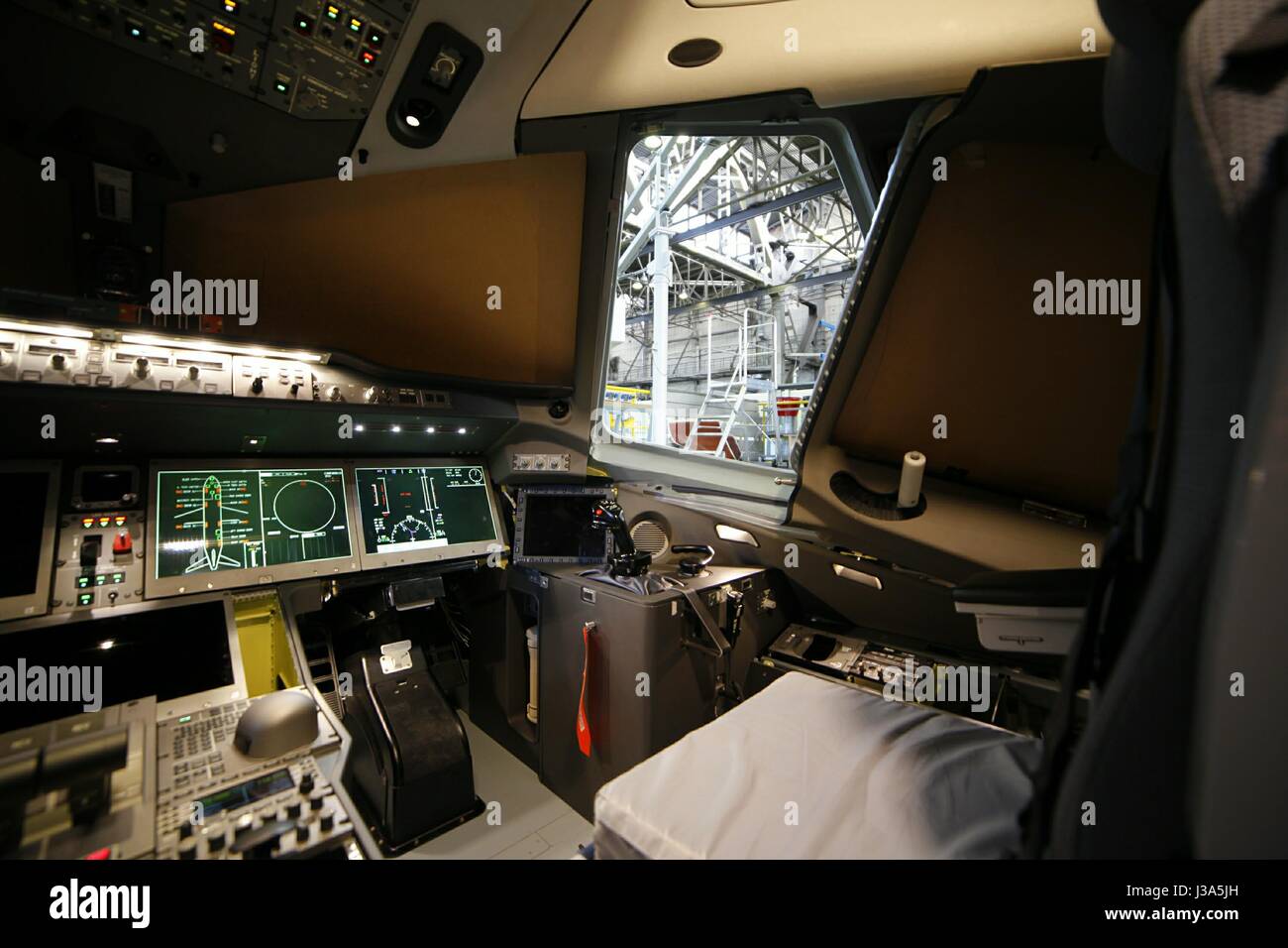 Irkut mc 21 -Fotos und -Bildmaterial in hoher Auflösung – Alamy