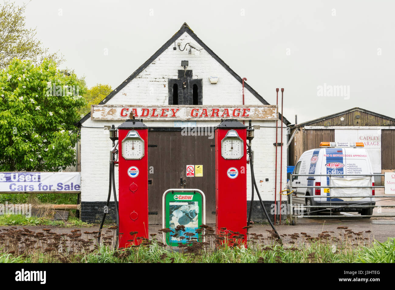Cadely garage -Fotos und -Bildmaterial in hoher Auflösung – Alamy