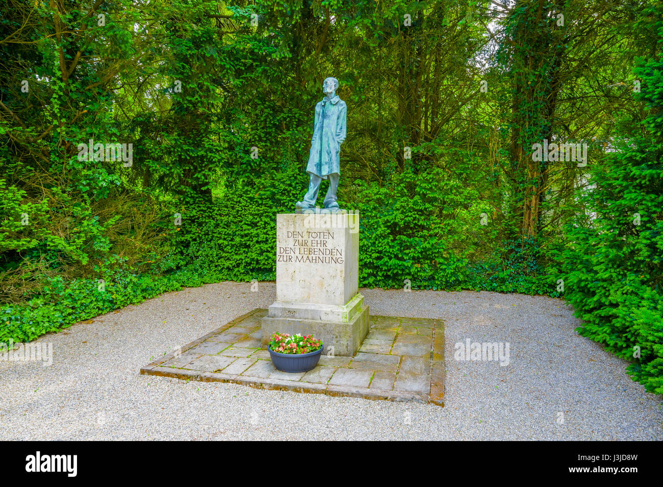 Statue des unbekannten gefangenen in der dachau -Fotos und ...
