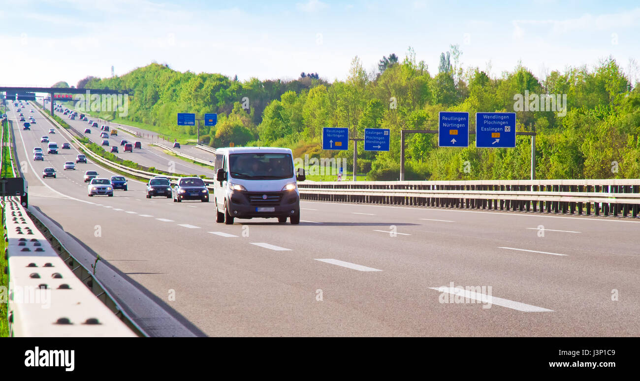 A8 freeway -Fotos und -Bildmaterial in hoher Auflösung – Alamy