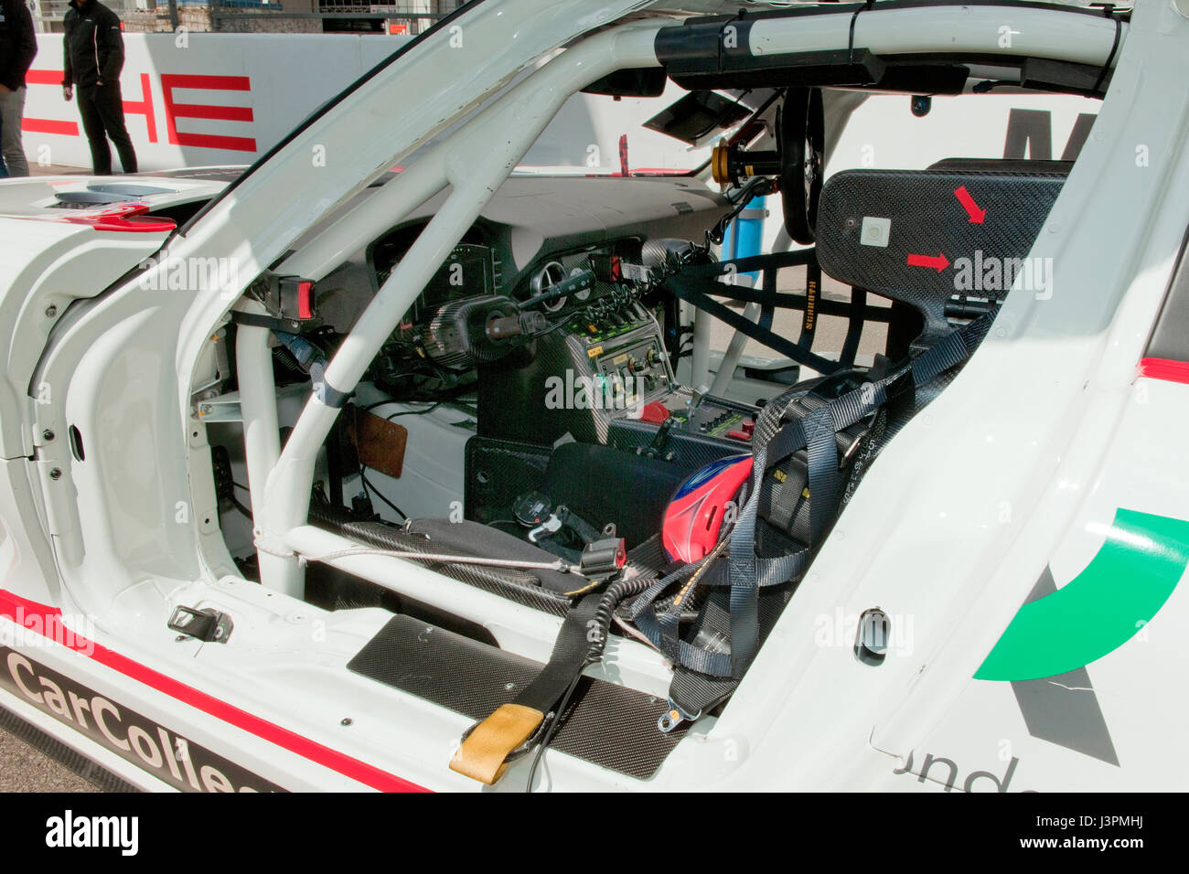 Cockpit des Mercedes-AMG GT3, Start Lane, Rennstrecke, Strecke, Formel ...