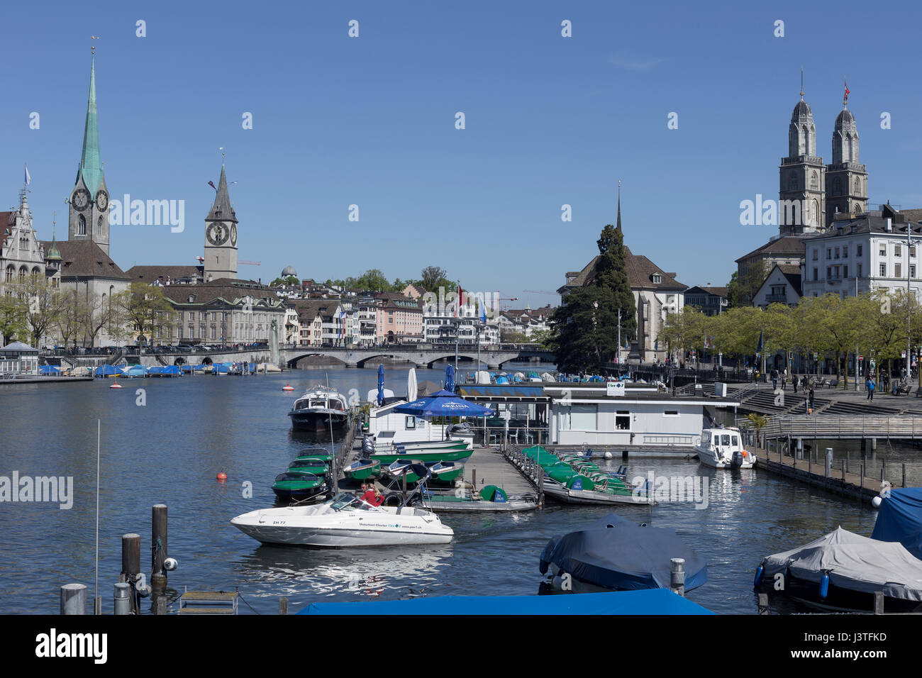 Schweiz schweizer blick -Fotos und -Bildmaterial in hoher Auflösung – Alamy