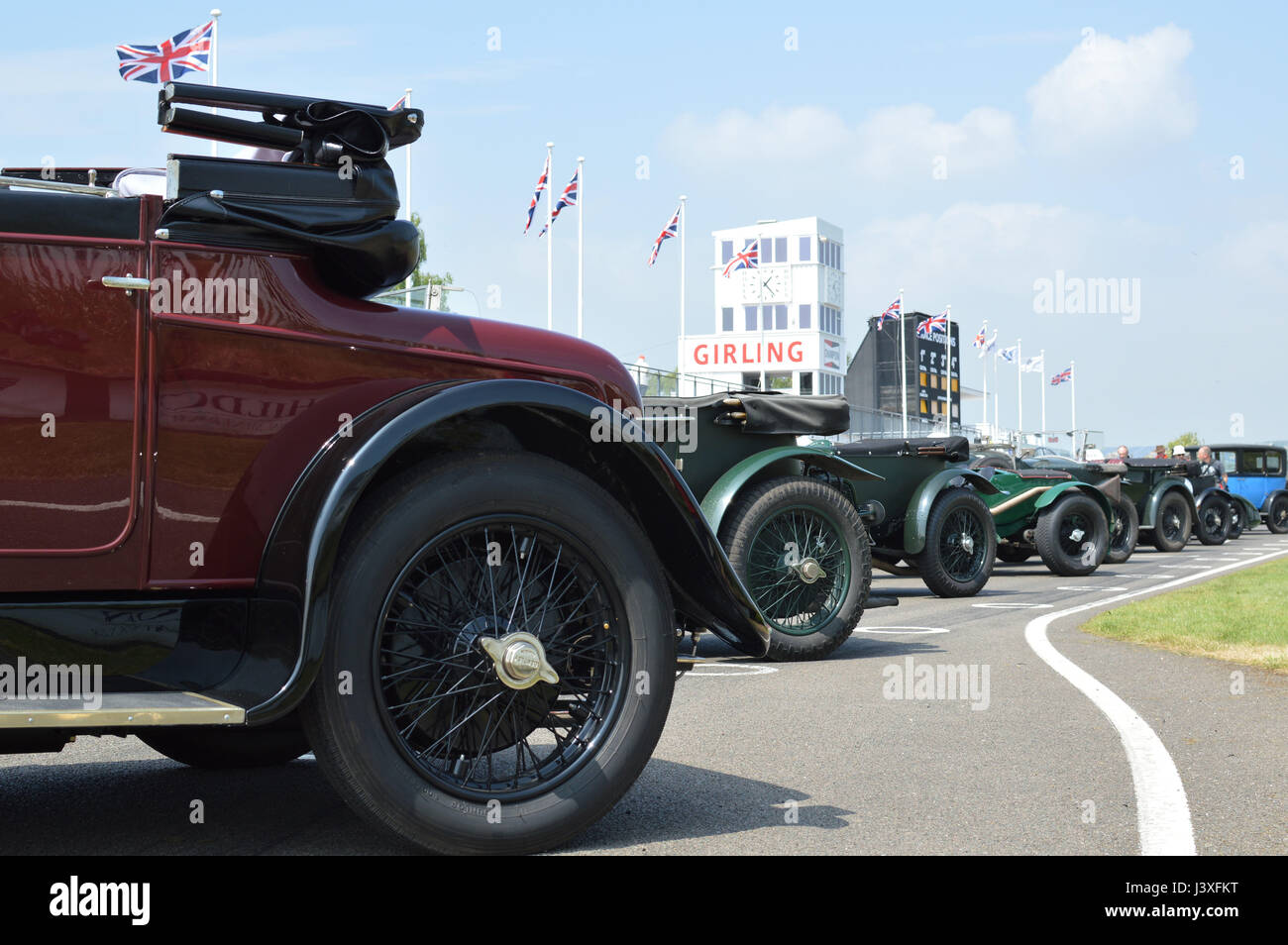 Bentley rennwagen -Fotos und -Bildmaterial in hoher Auflösung – Alamy