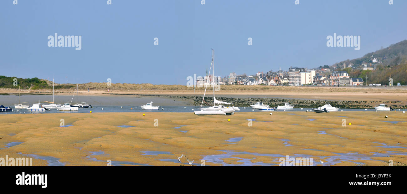 Houlgate beach -Fotos und -Bildmaterial in hoher Auflösung – Alamy