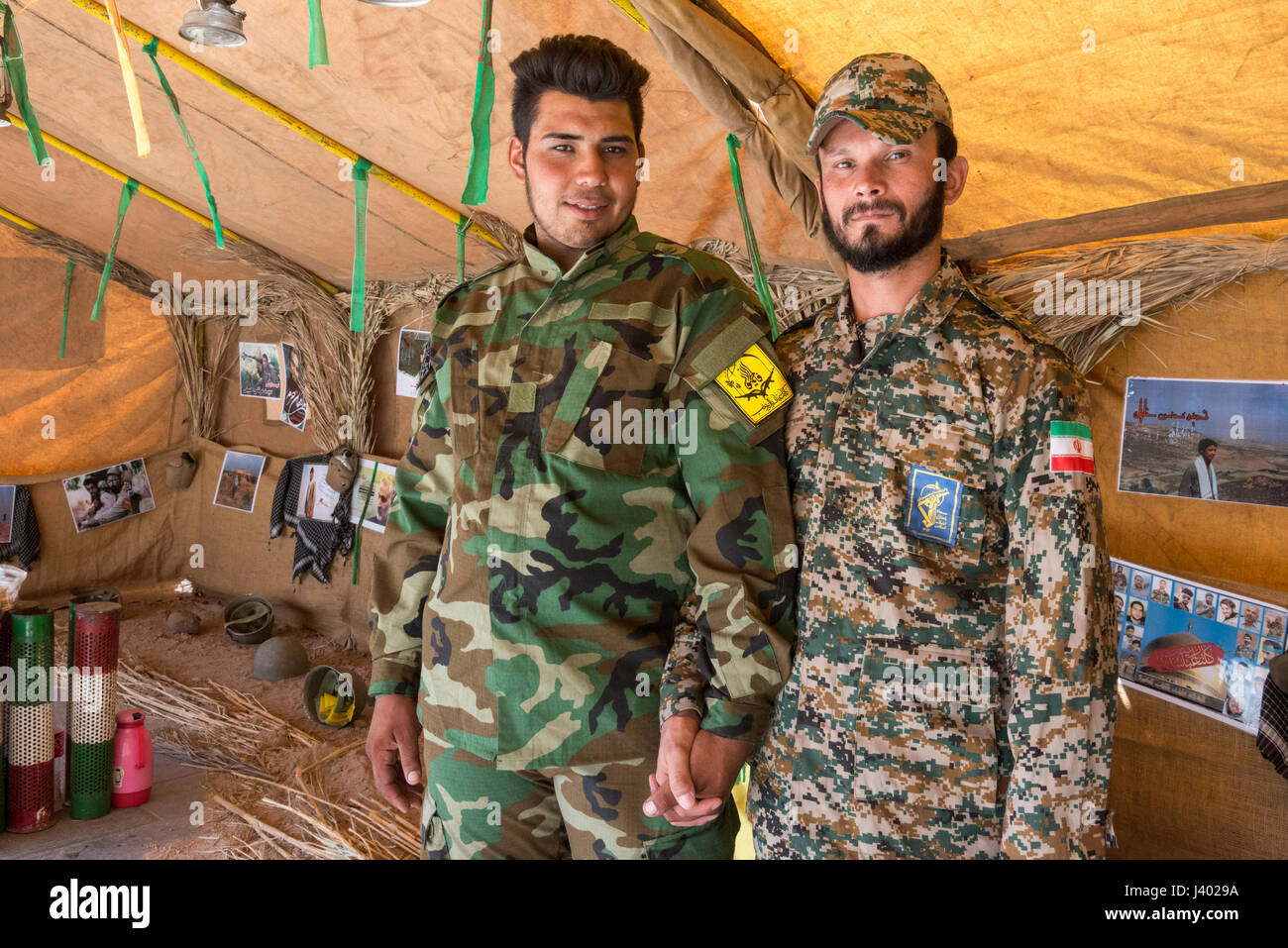 Iranische armeeuniform -Fotos und -Bildmaterial in hoher Auflösung – Alamy