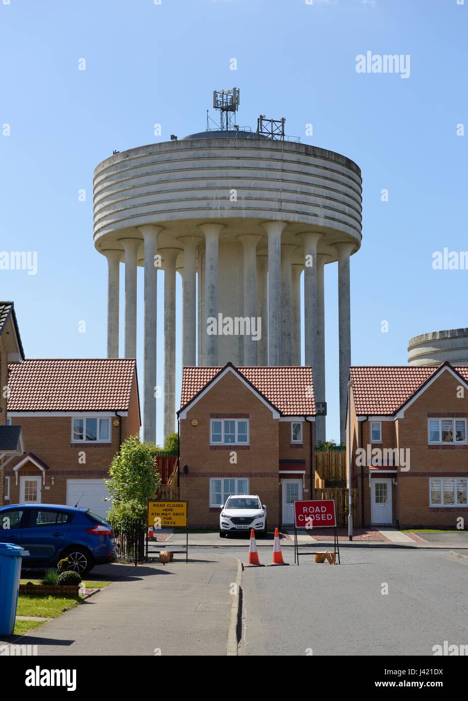 Garthamlock wasserturm -Fotos und -Bildmaterial in hoher Auflösung – Alamy