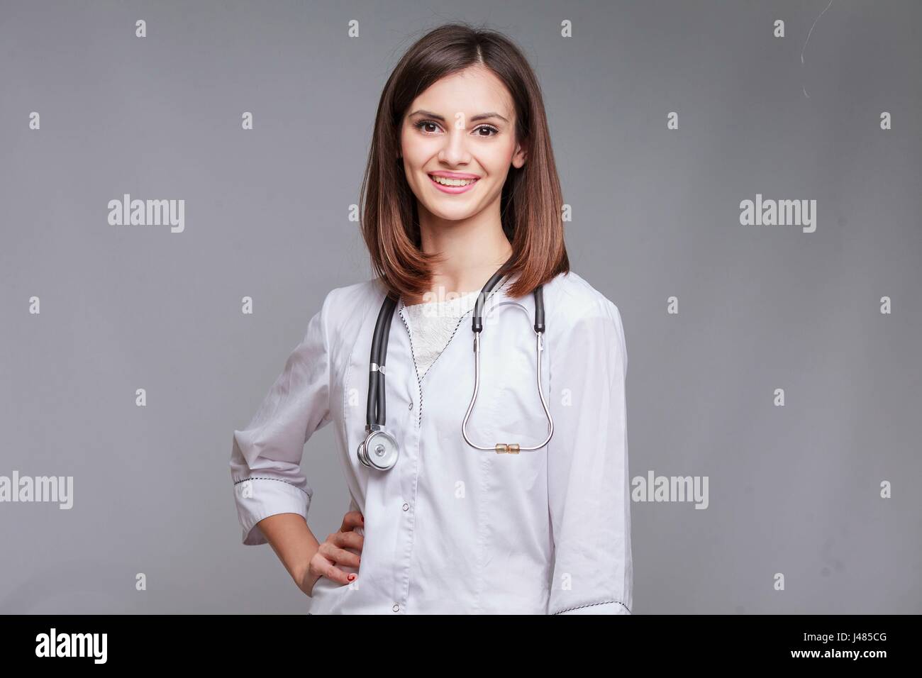 Krankenhaus krankenschwester -Fotos und -Bildmaterial in hoher ...