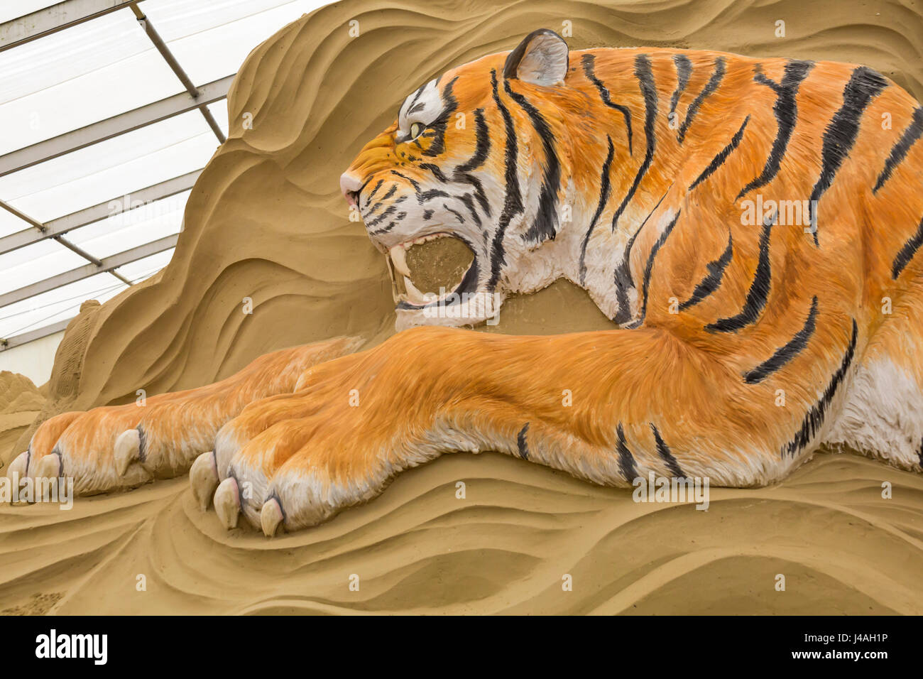 Bengale Tiger Sandskulptur der Bildhauerin Rachel Stubbs, eine der ...