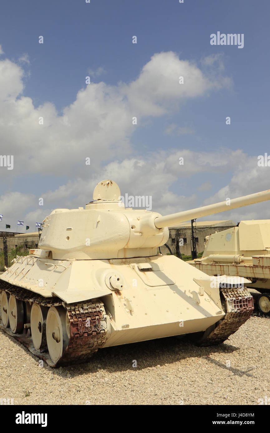 Israel, ein sowjetischer t-34 Panzer auf dem Display auf der Armored ...