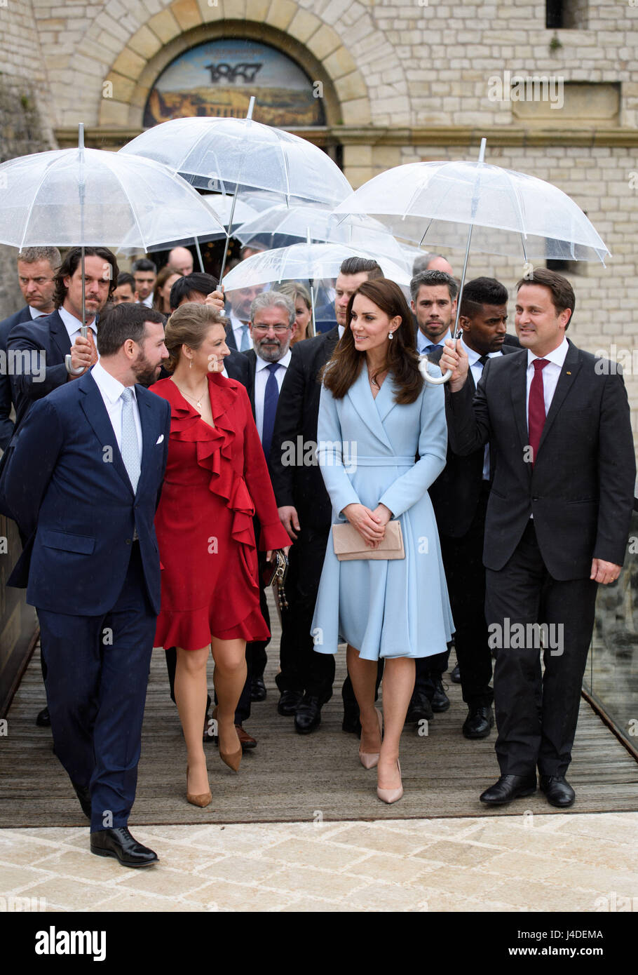 Die Herzogin von Cambridge mit Krone Prinz Guillaume von Luxemburg ...