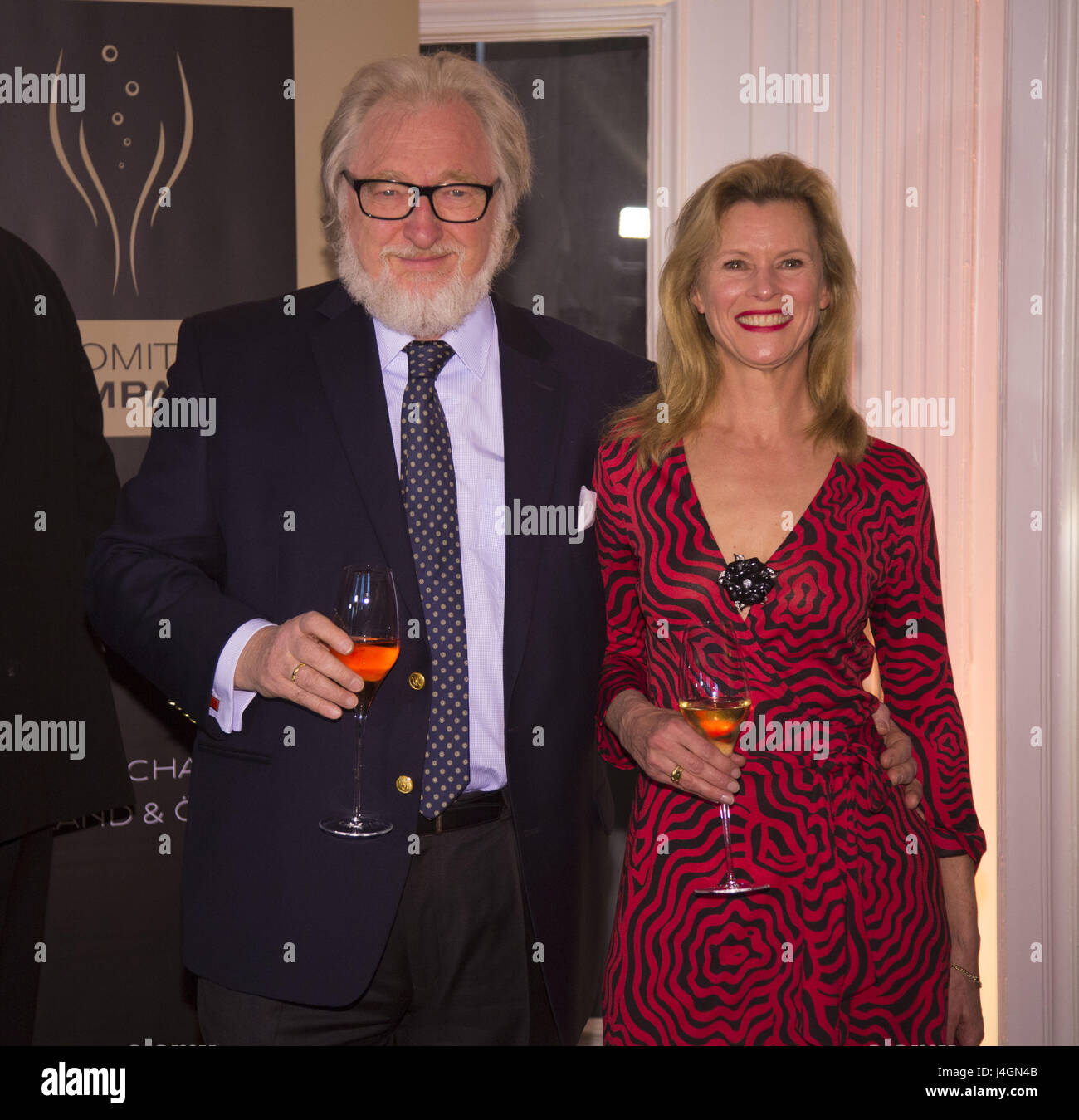 Prominenten Besuch Champagner Preis Fuer Lebensfreude 2017 im Hotel ...