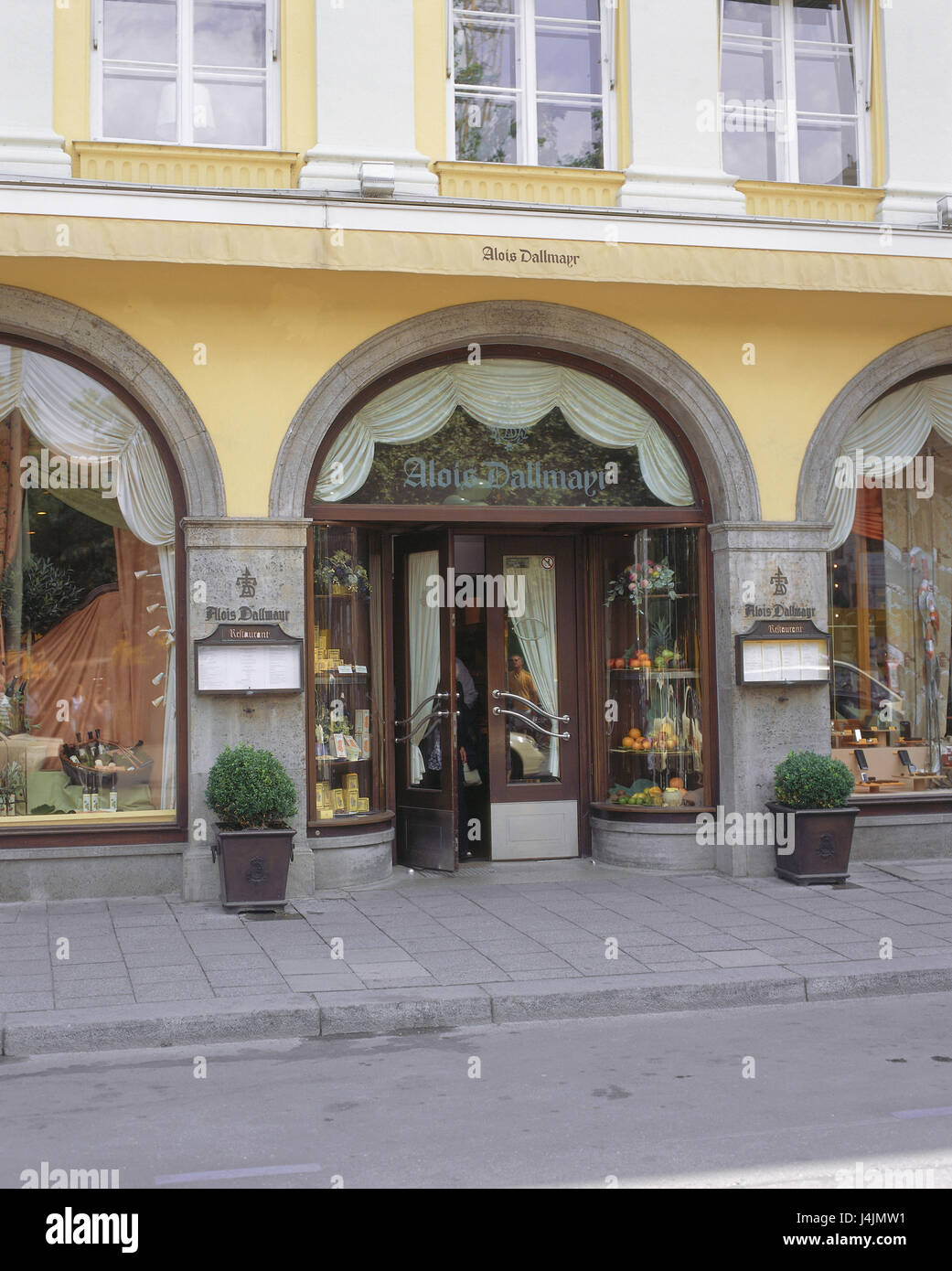 Delikatessen Dallmayr Stockfotos und -bilder Kaufen - Alamy