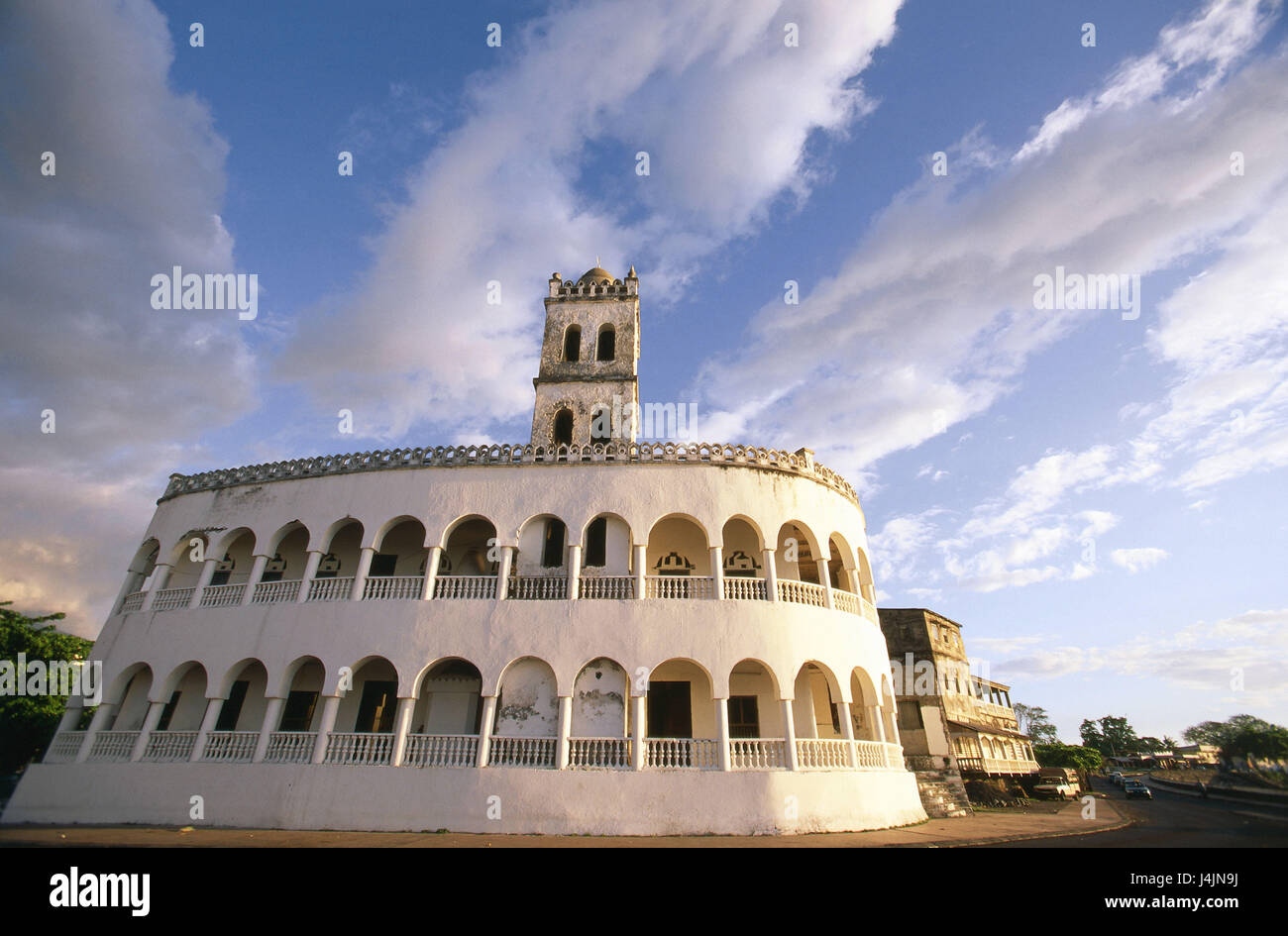 Archipelago island grand moroni town -Fotos und -Bildmaterial in hoher ...
