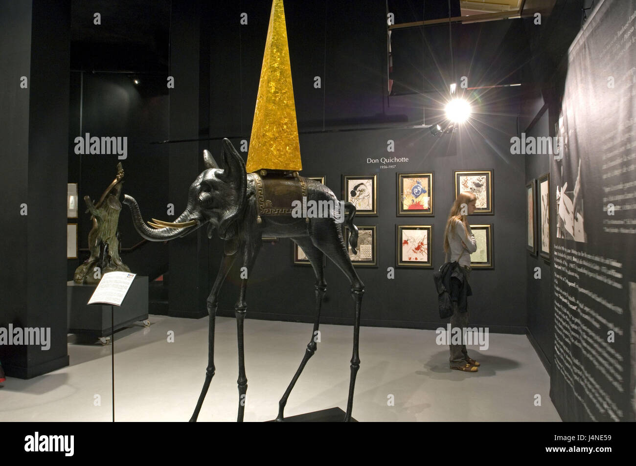 Espace dali museum paris -Fotos und -Bildmaterial in hoher Auflösung ...