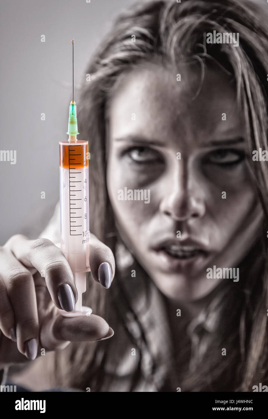 Heroin junkie -Fotos und -Bildmaterial in hoher Auflösung – Alamy