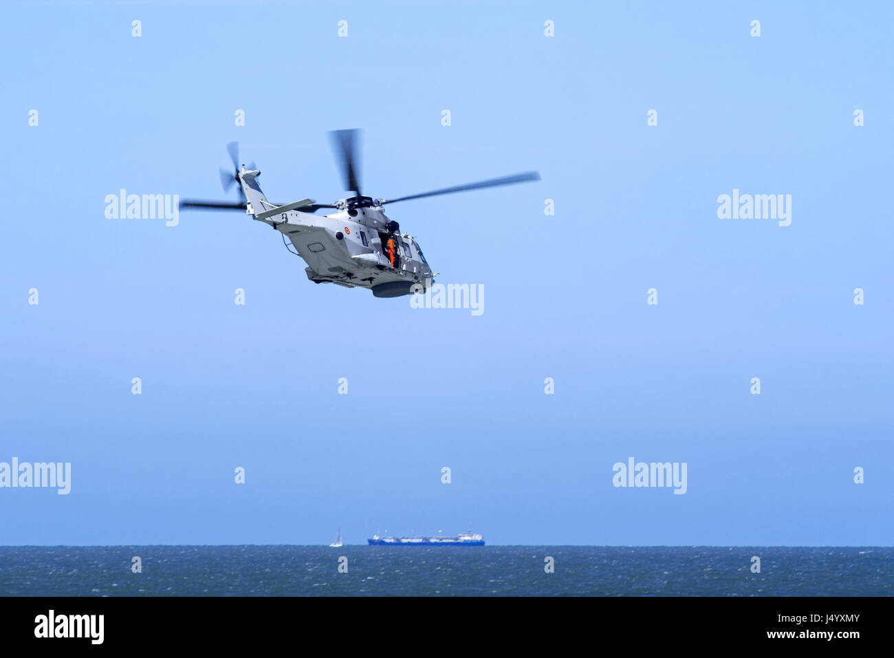 NH90 NFH Caiman NATO Frigate Helicopter der belgischen Marine Schiff an ...