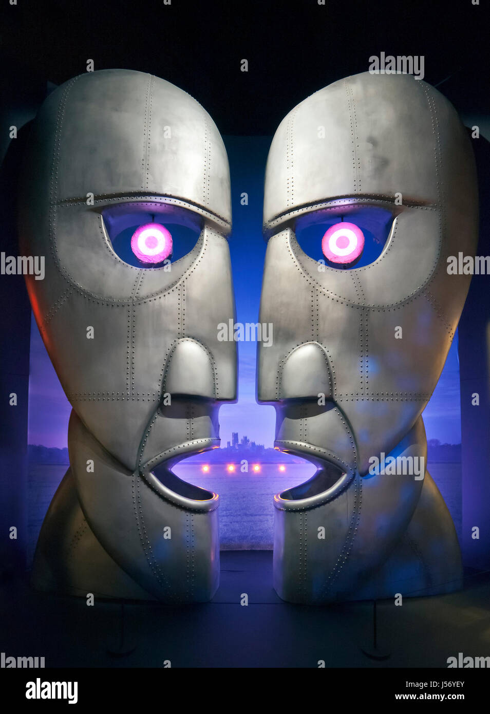 The pink floyd exhibition -Fotos und -Bildmaterial in hoher Auflösung – Alamy