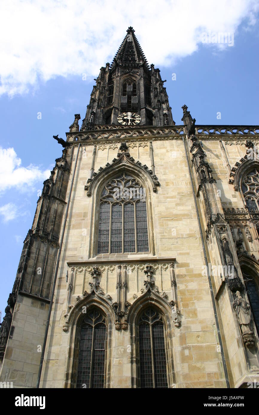 Katholische kirche st lamberti -Fotos und -Bildmaterial in hoher ...