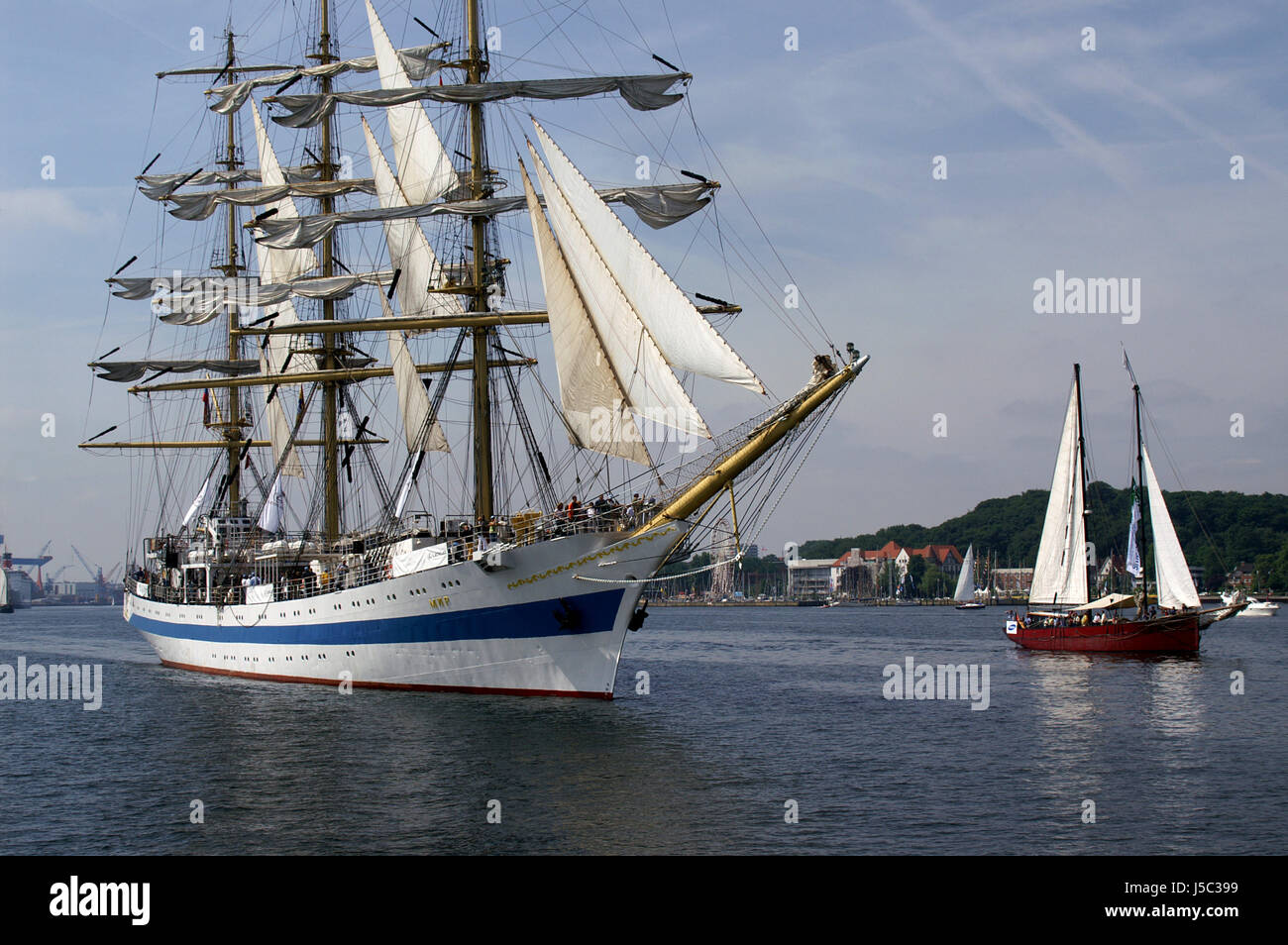 Schnellstes segel -Fotos und -Bildmaterial in hoher Auflösung – Alamy