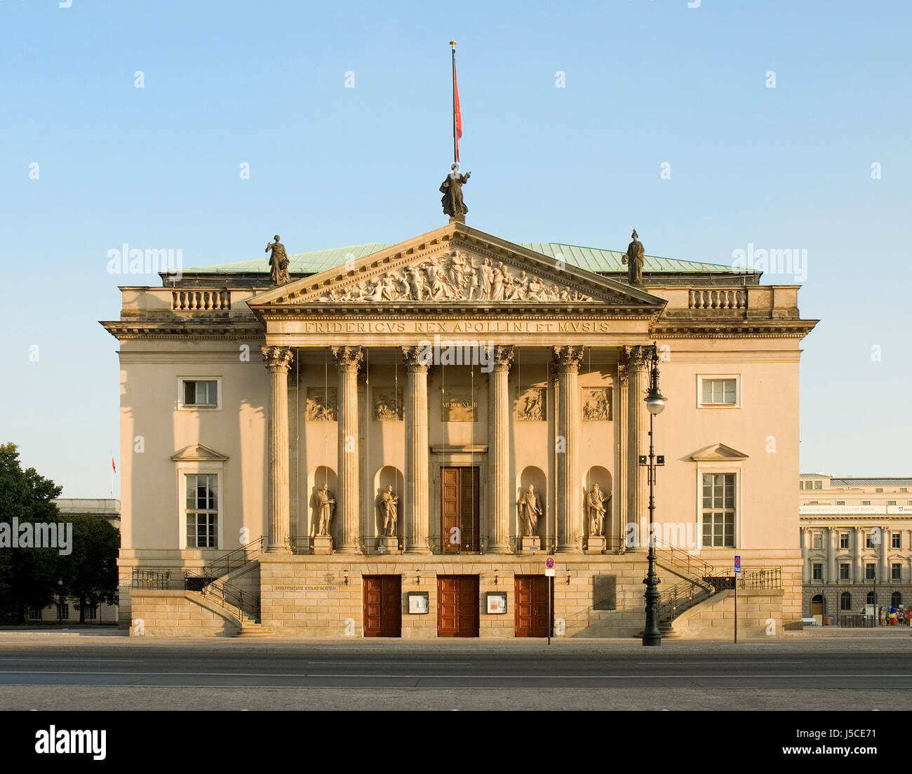 Berliner oper -Fotos und -Bildmaterial in hoher Auflösung – Alamy