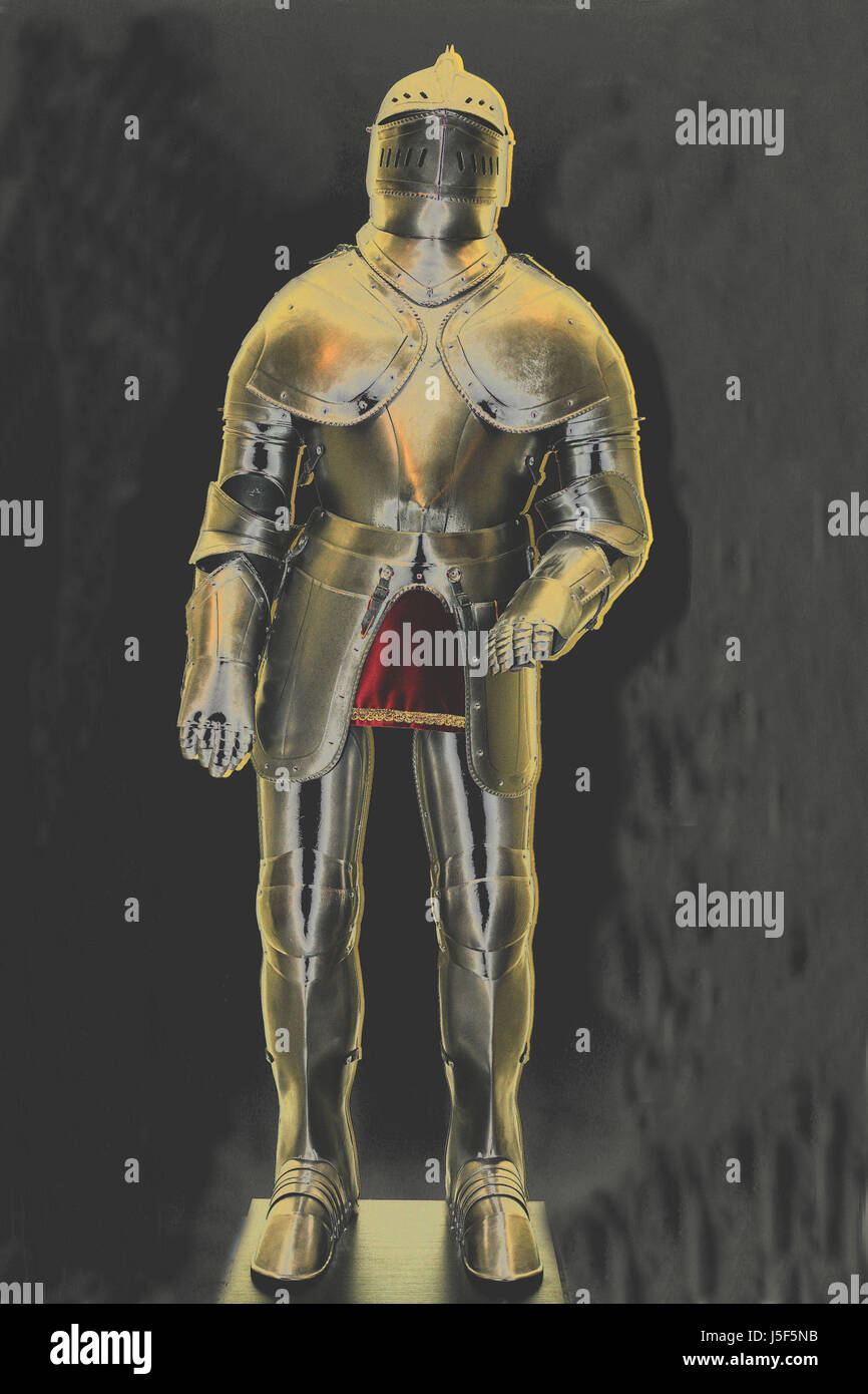 Männer Mann männlich männlich Eisen Vergangenheit ehren Ritter Helm ...