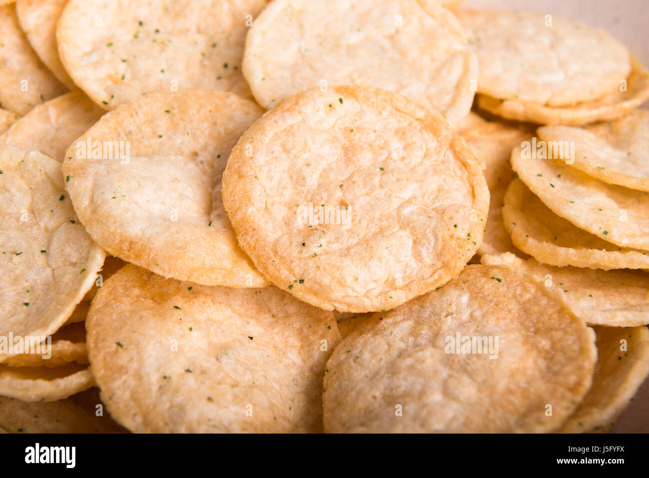 Popchips chips -Fotos und -Bildmaterial in hoher Auflösung – Alamy