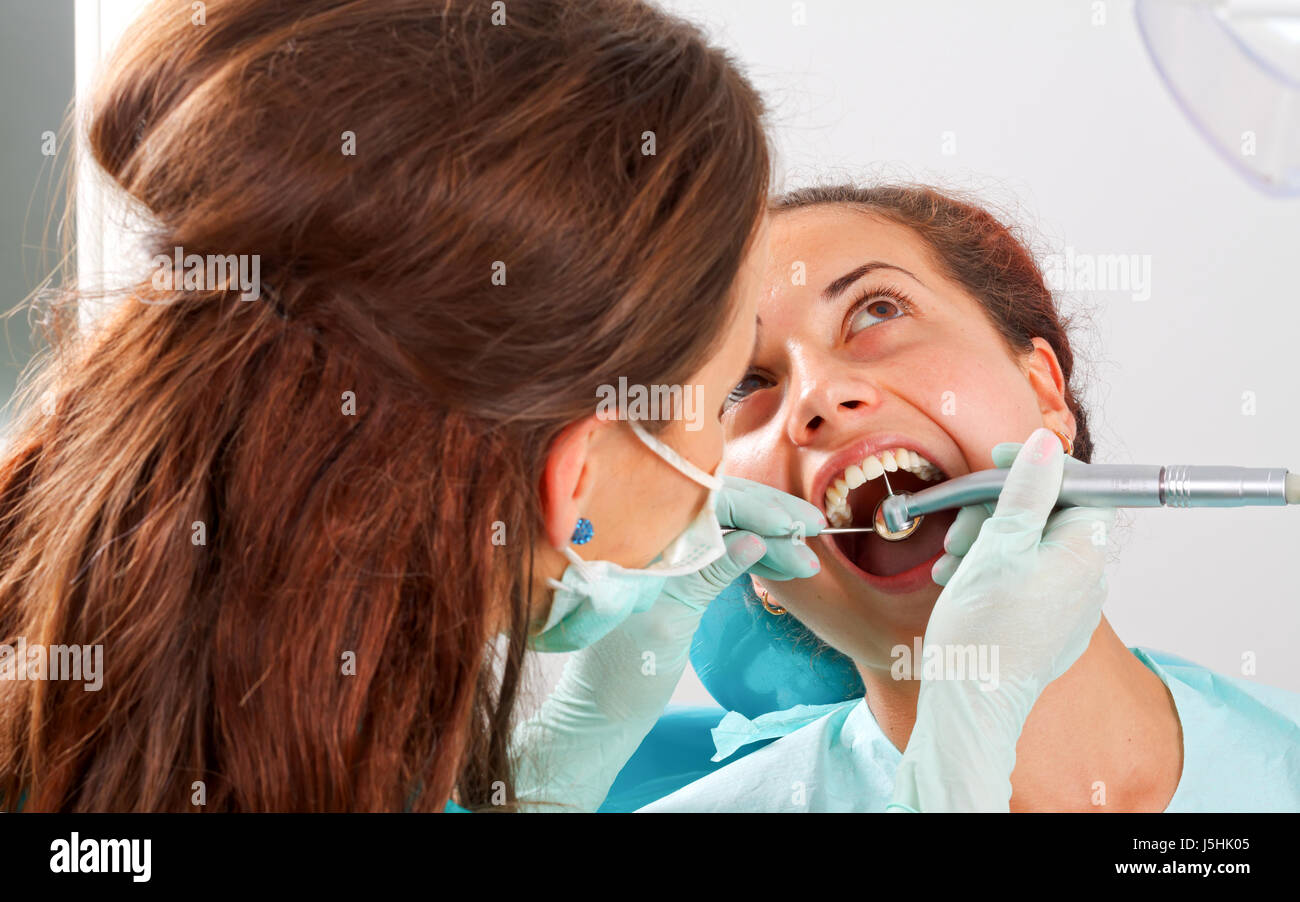 Dentist drill -Fotos und -Bildmaterial in hoher Auflösung – Alamy