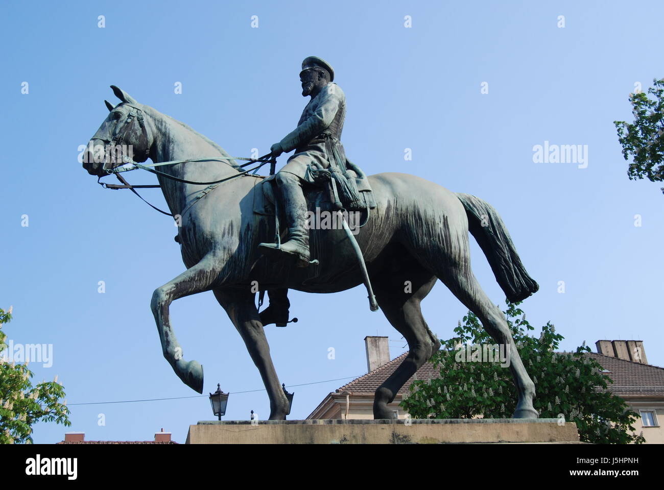 Denkmal Pferd Statue Metall Reiter Reiter Hoch Zu Ross Reiterdenkmal ...
