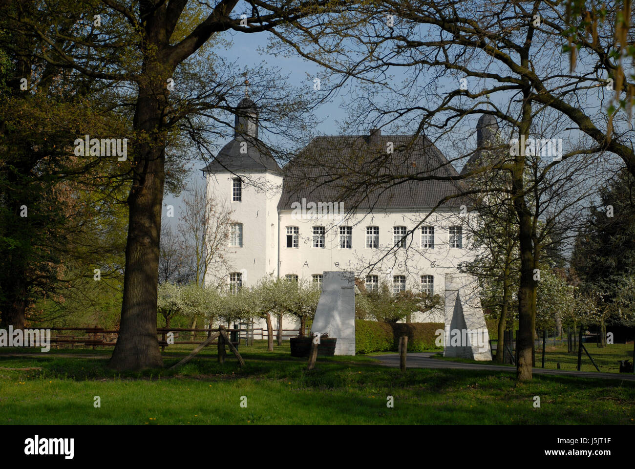 Haus neersdonk -Fotos und -Bildmaterial in hoher Auflösung – Alamy