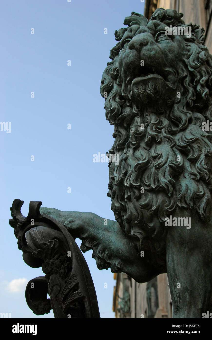 München löwe -Fotos und -Bildmaterial in hoher Auflösung – Alamy