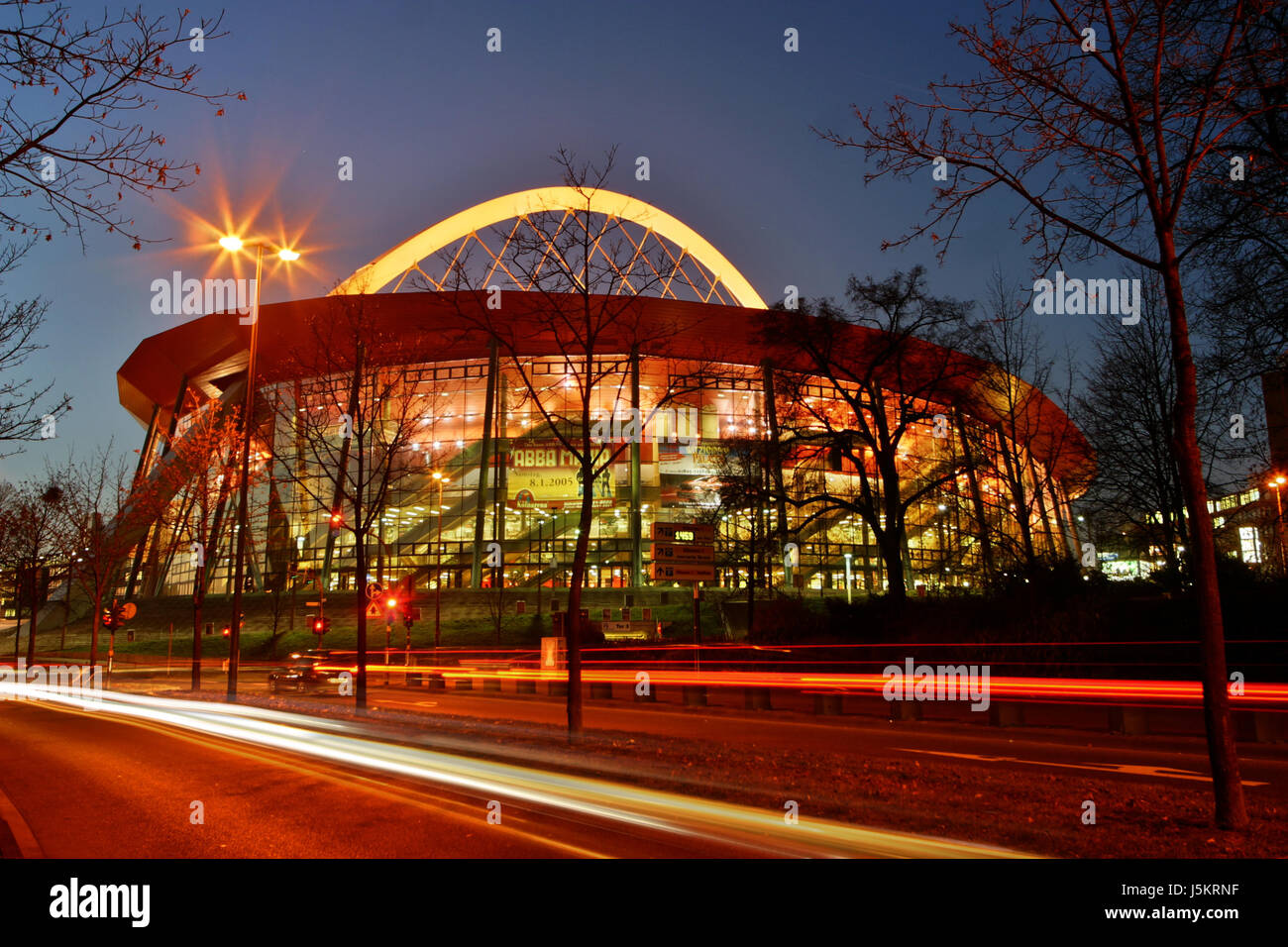 Cologne arena -Fotos und -Bildmaterial in hoher Auflösung – Alamy