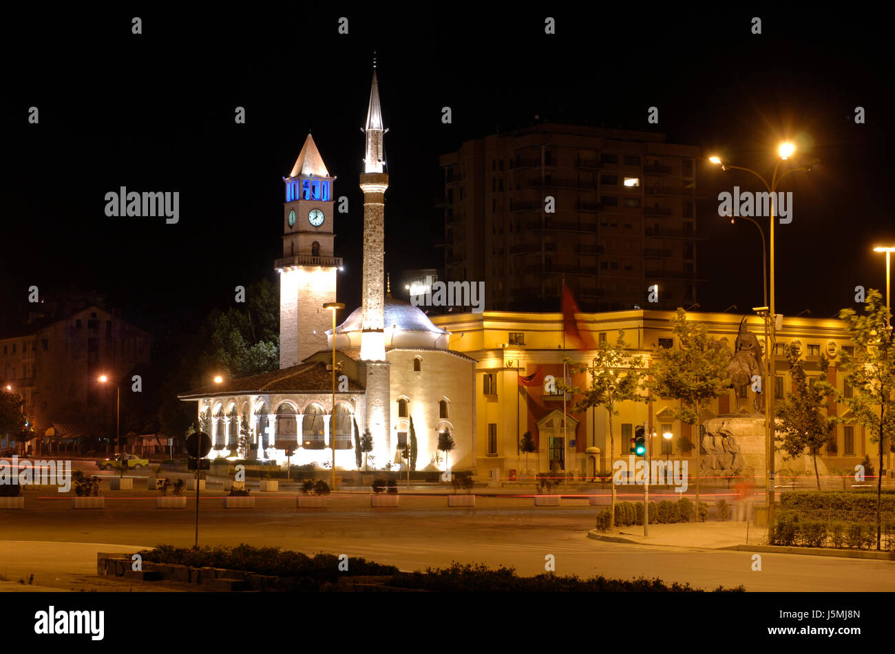 Skanderbeg platz -Fotos und -Bildmaterial in hoher Auflösung – Alamy