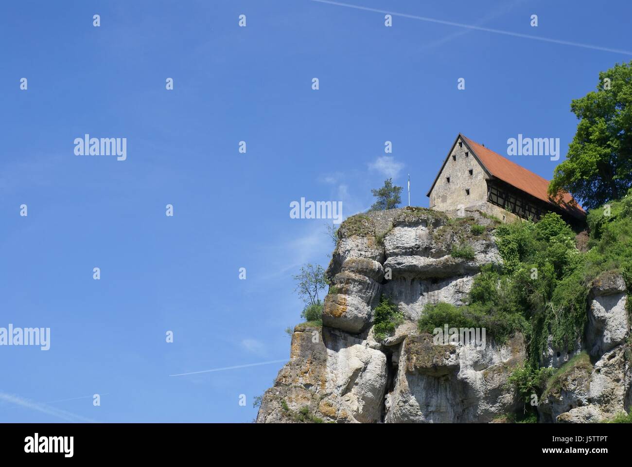 Schloss und stadt pottenstein -Fotos und -Bildmaterial in hoher ...