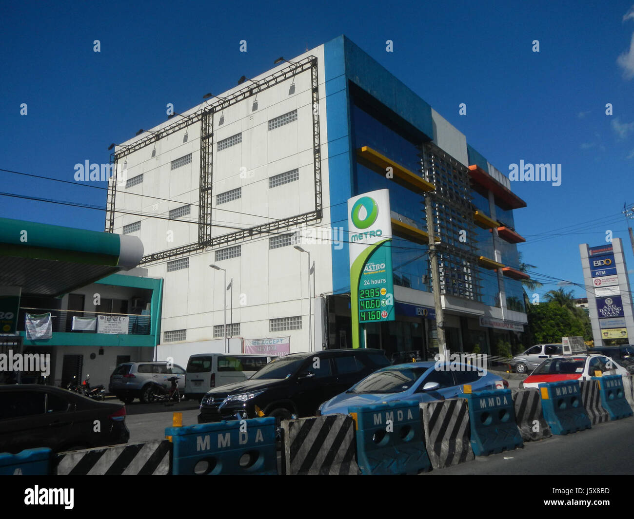 Dieser Titel bezieht sich auf einen Ort in Quezon City, Philippinen ...