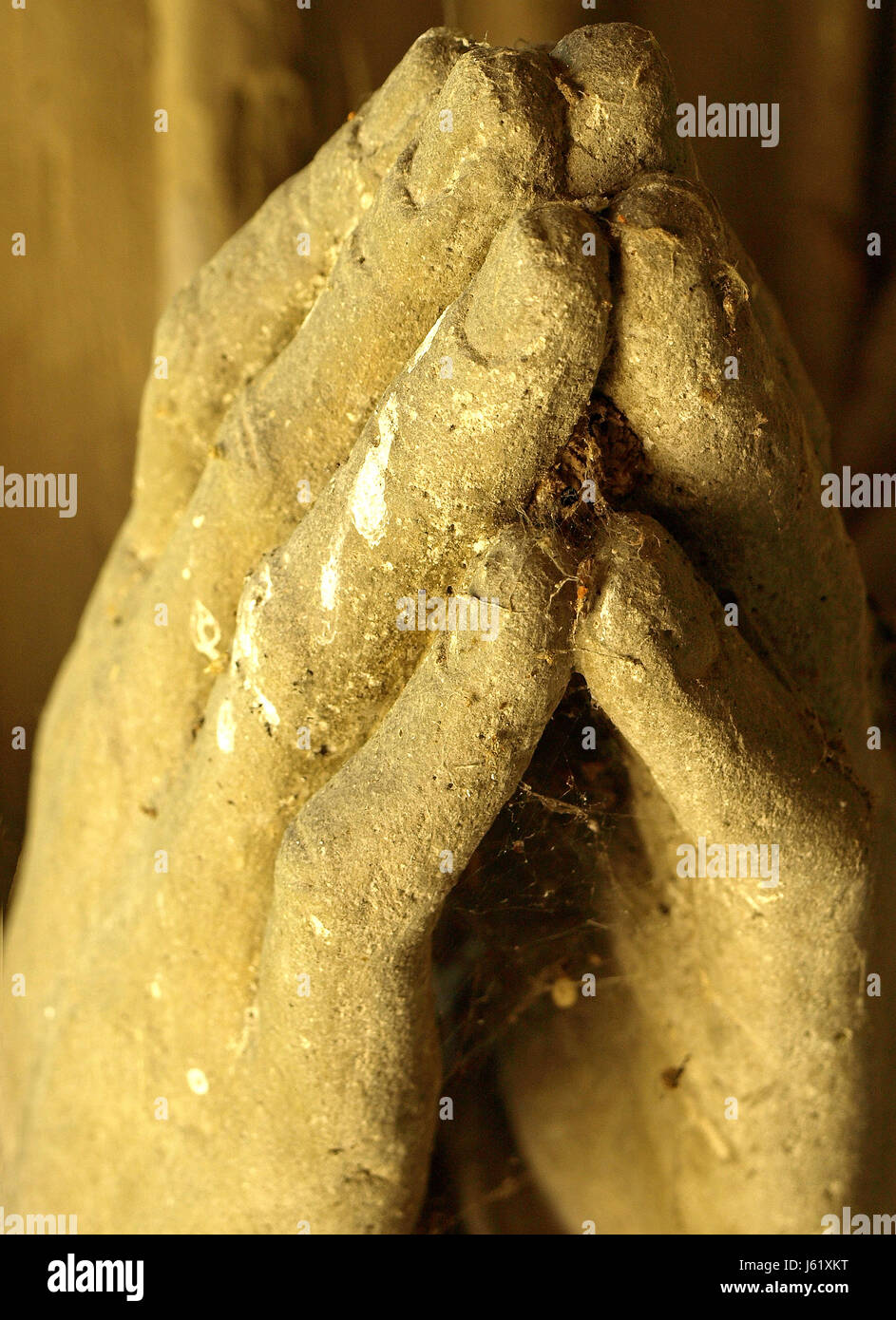 Folded prayer hands -Fotos und -Bildmaterial in hoher Auflösung – Alamy