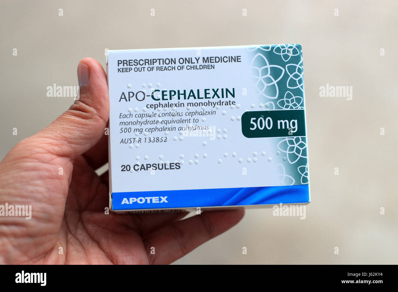 Cephalexin monohydrat -Fotos und -Bildmaterial in hoher Auflösung – Alamy