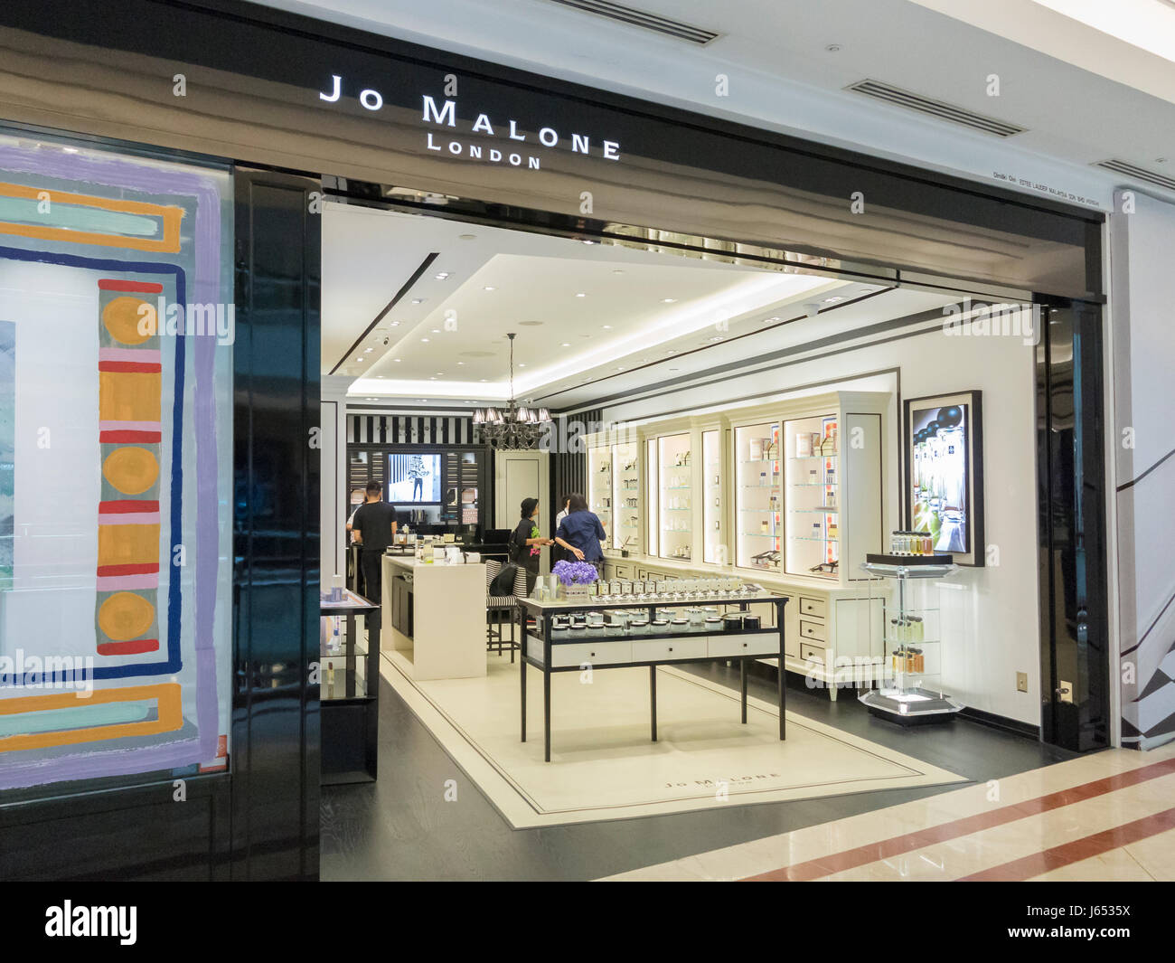 Jo malone logo -Fotos und -Bildmaterial in hoher Auflösung – Alamy