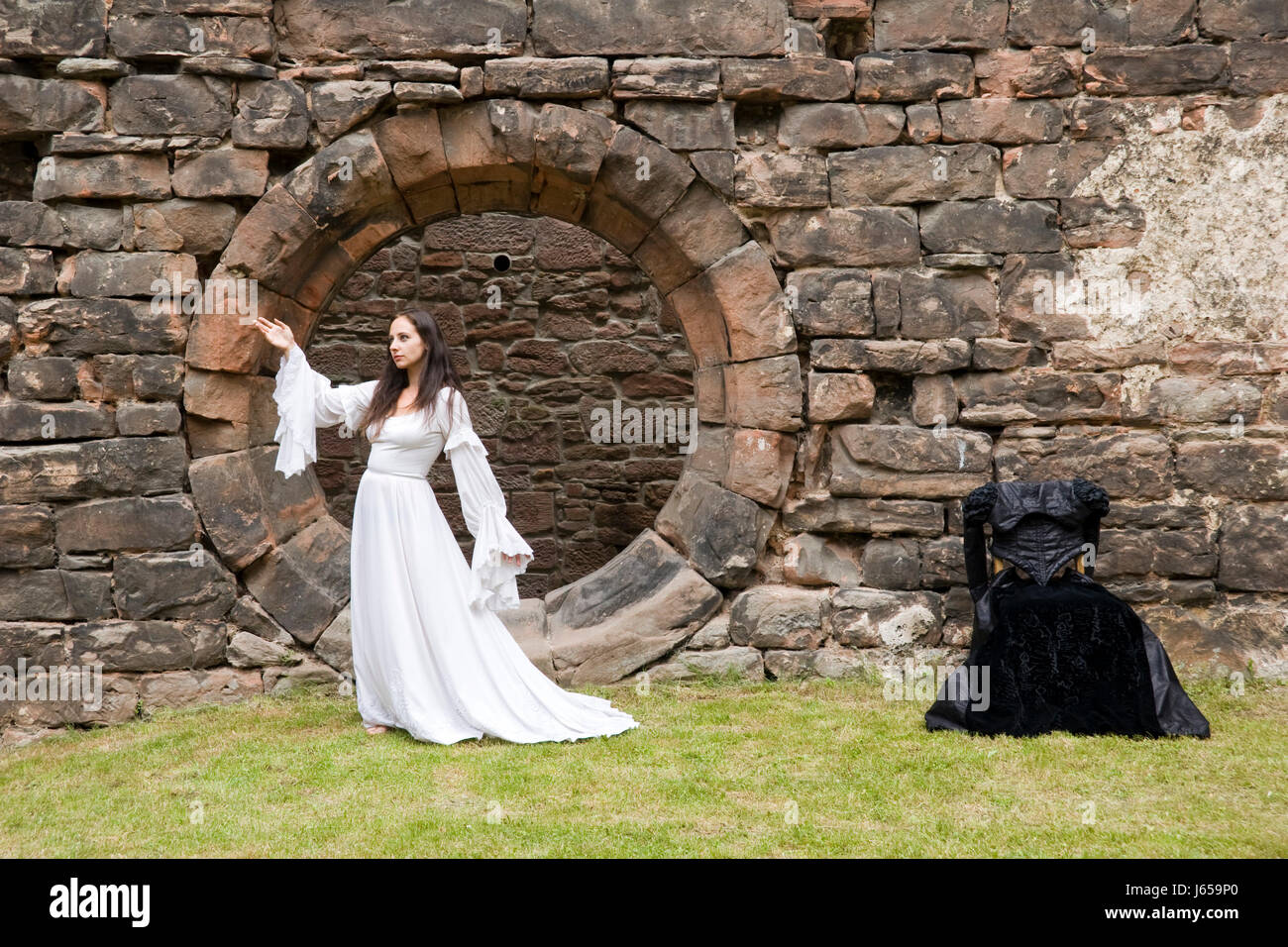 Elfen tanzen -Fotos und -Bildmaterial in hoher Auflösung – Alamy